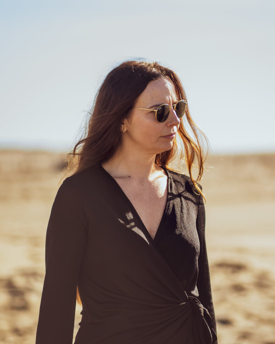 Ensemble : Jessica Bardel danse pour la paix et l'amour - Grizette